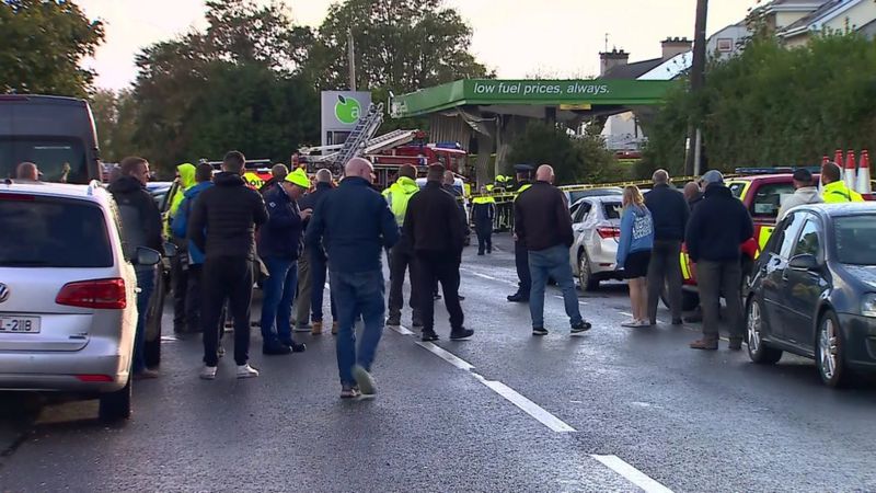 Creeslough: Three dead in Donegal explosion - BBC News