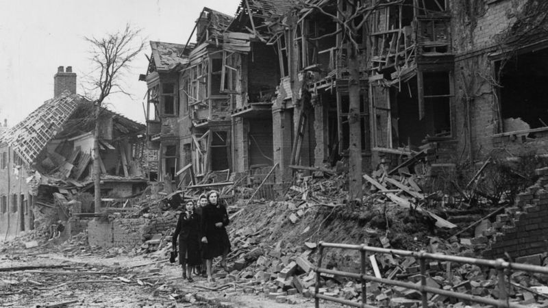 Blitzed cities still deprived 75 years after war - BBC News