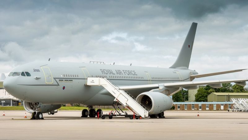 David Cameron to take first flight on converted VIP RAF Voyager - BBC News