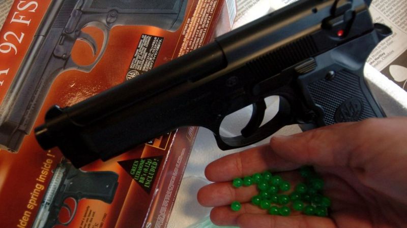 Two men arrested after BB gun fired from car around Colchester - BBC News