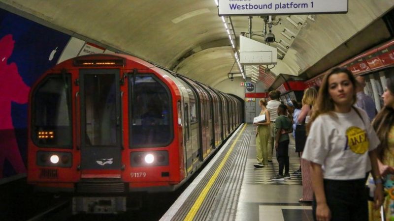 London Underground: New Central line timetable as TfL vows to fix ...