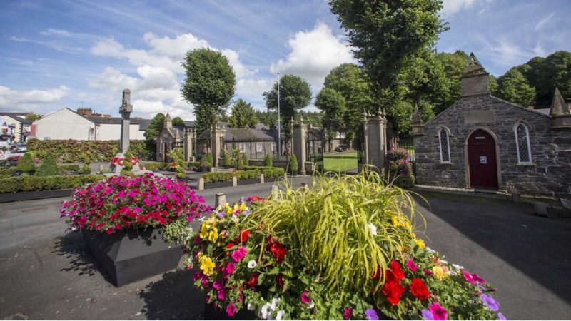 Ahoghill wins Britain in Bloom champion of champions award - BBC News
