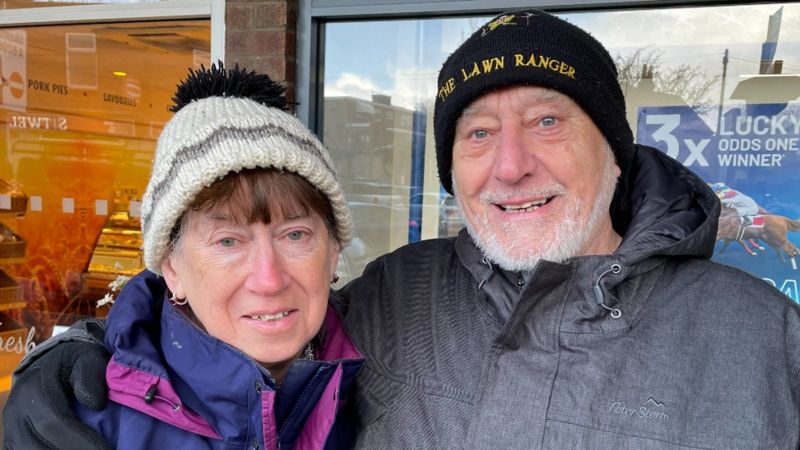 Elections 2022: Spondon Flyer loss sees residents take to taxis - BBC News