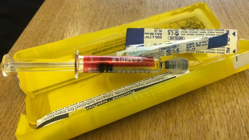 How to tackle Dundee's fake valium epidemic - BBC News