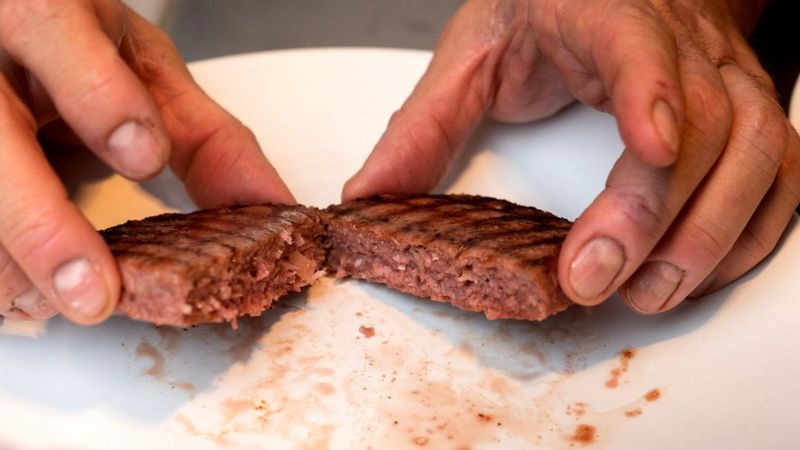 AI: Why chefs are turning to artificial intelligence - BBC News