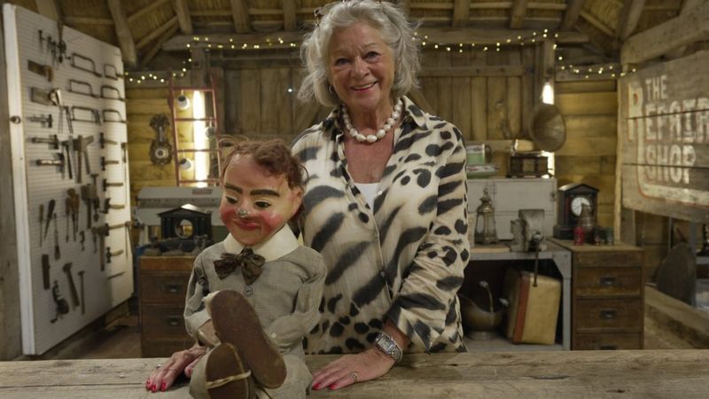 Repair Shop: Ventriloquist dummy repair delights owner - BBC News
