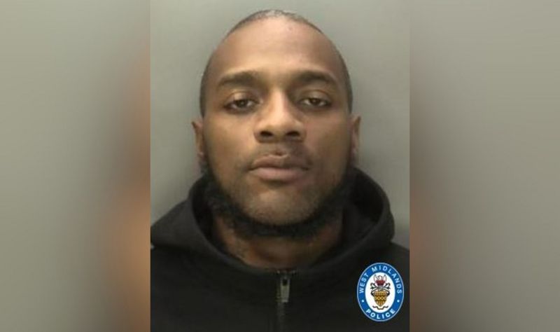 Akeem Francis-Kerr: Man found guilty for fatally stabbing clubber - BBC News