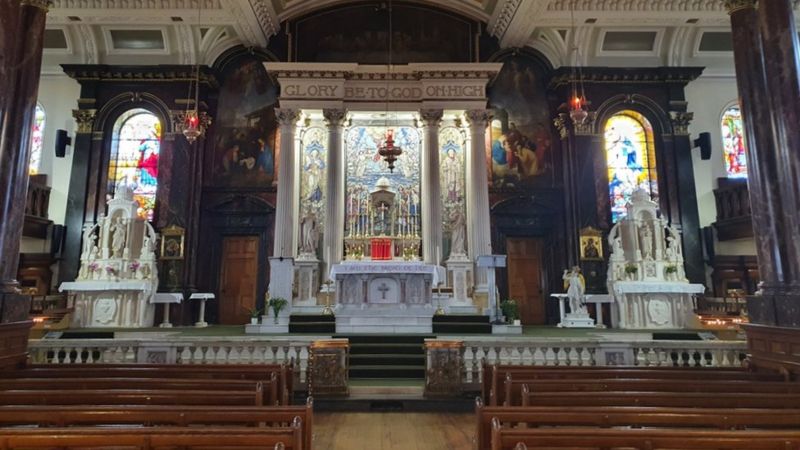 New tour of St Columba's Long Tower Church in Londonderry opens - BBC News