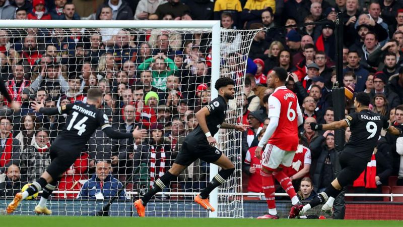 Arsenal vs Bournemouth: Reiss Nelson injury time goal give Gunners ...