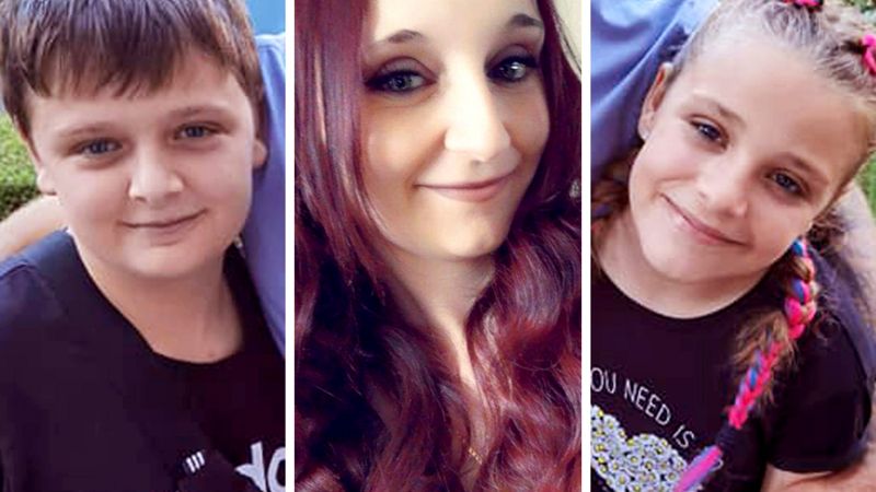 Killamarsh murders: Damien Bendall given whole-life order - BBC News