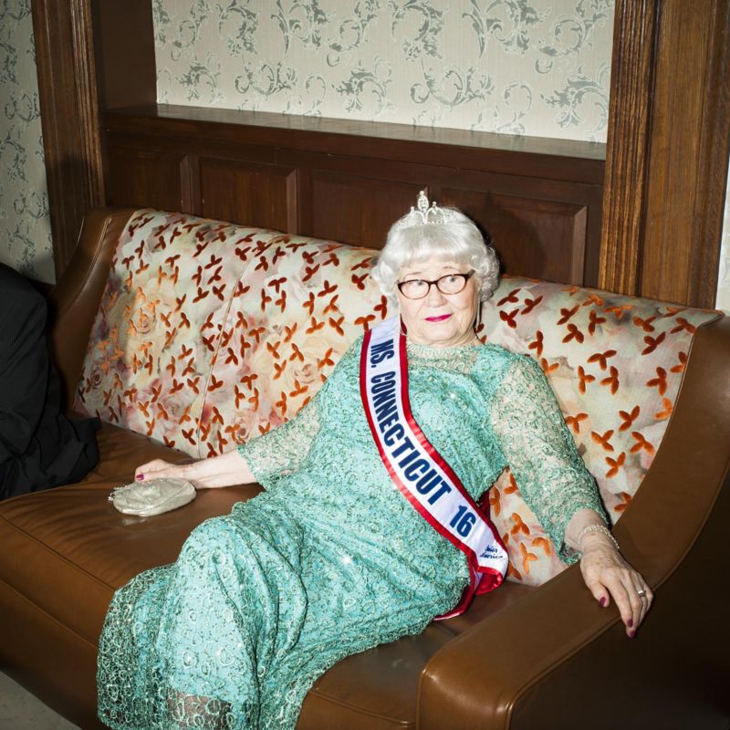 The extraordinary life of a 91-year-old beauty queen - BBC News