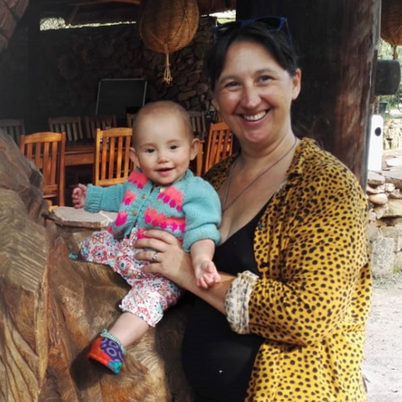 'I nearly aborted my baby because of an unreliable test' - BBC News