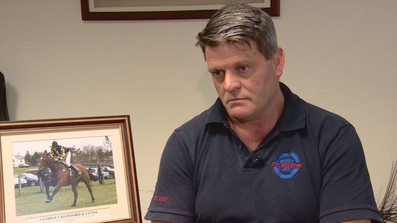Melrose family miss son's final moments after identity mix-up - BBC News