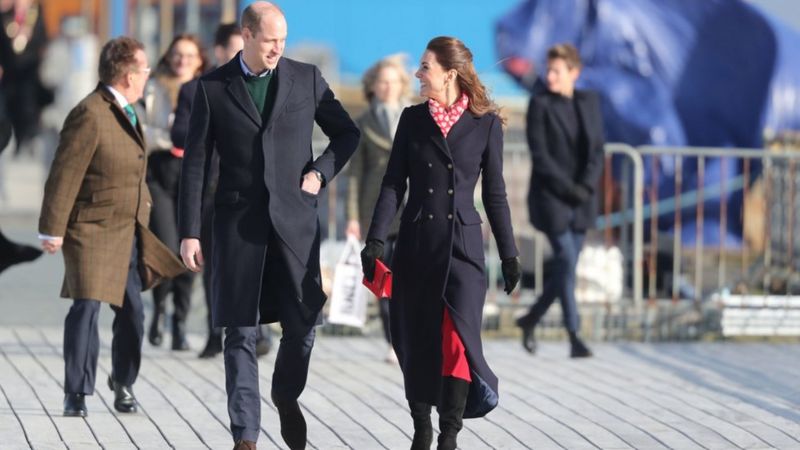 Duke and Duchess of Cambridge visit steelworkers and lifeboat crew ...