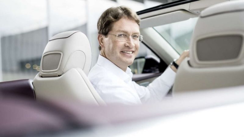 Mercedes-Benz owner Daimler gets first non-German boss - BBC News