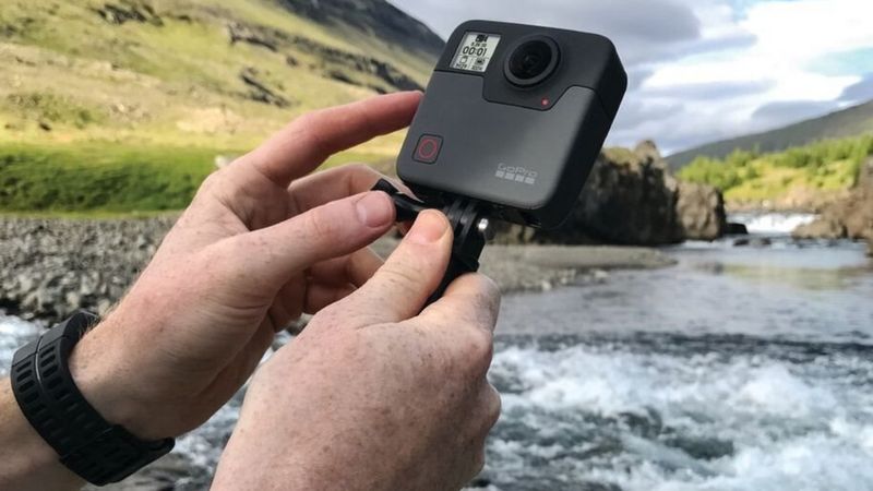 GoPro Fusion aims to take 360-degree video mainstream - BBC News