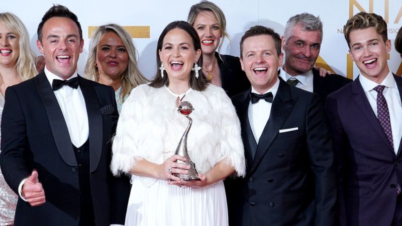 National Television Awards: Ant and Dec win AGAIN! - BBC Newsround