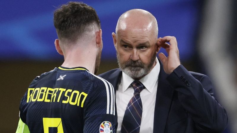 Tom English - BBC Sport