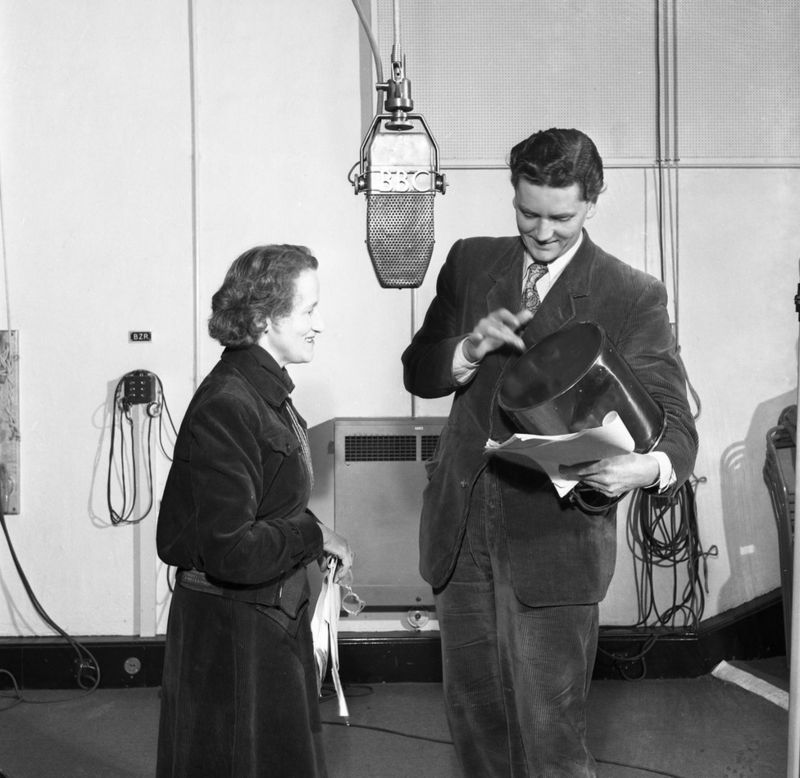 Viewpoint: The pioneering women of the BBC's early years - BBC News