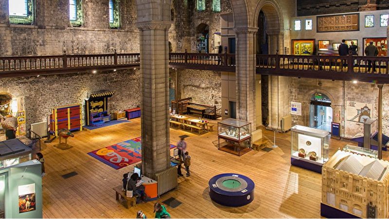 Norwich Castle: Dominant building to be restored to former glory - BBC News