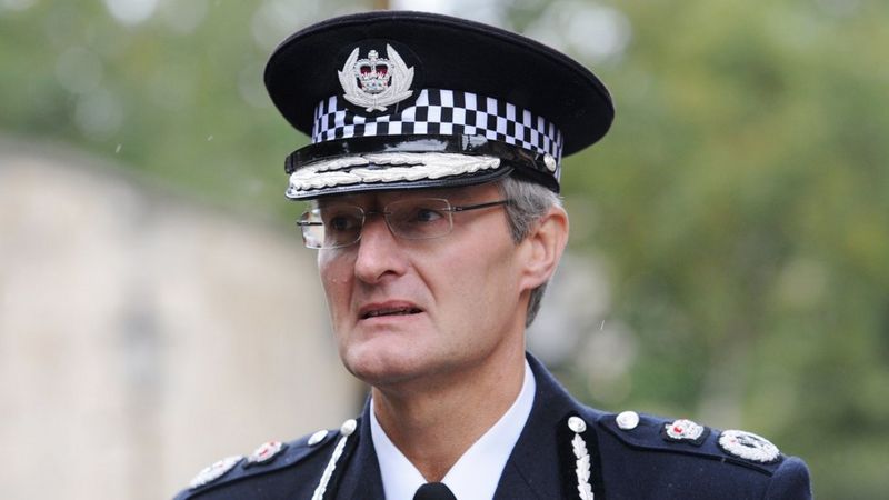 South Yorkshire Police spend £2.1m on chief's Hillsborough costs - BBC News