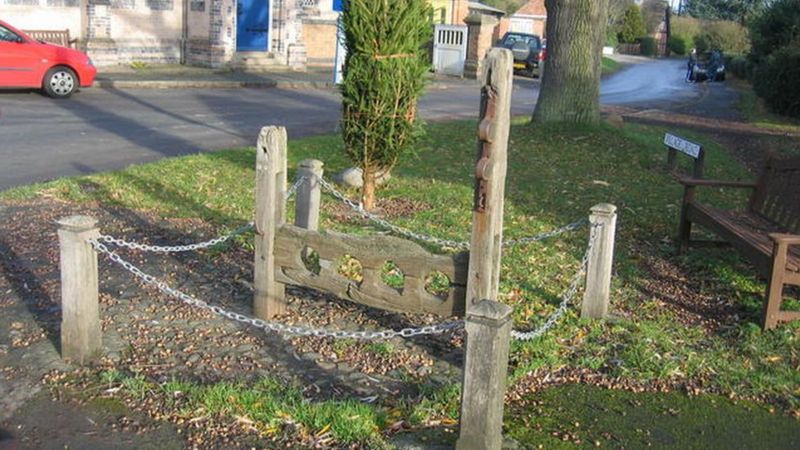 A ghoulish tour of medieval punishments - BBC News