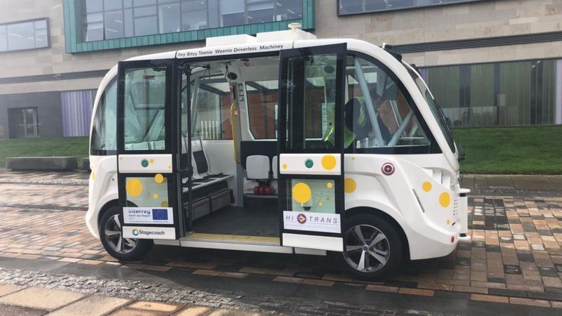 Driverless bus service to start in Scotland in 'world first' - BBC News