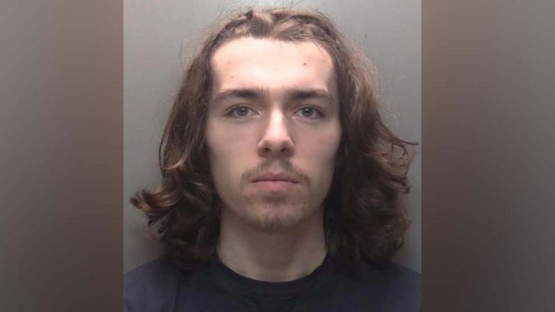 Man charged with Elle Edwards murder appears in court - BBC News