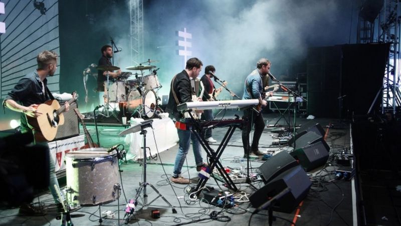 Body confirmed as missing Frightened Rabbit singer - BBC News