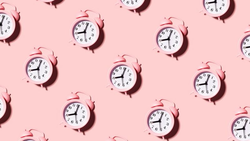 O que é a perimenopausa e o que acontece com as mulheres quando esse ...