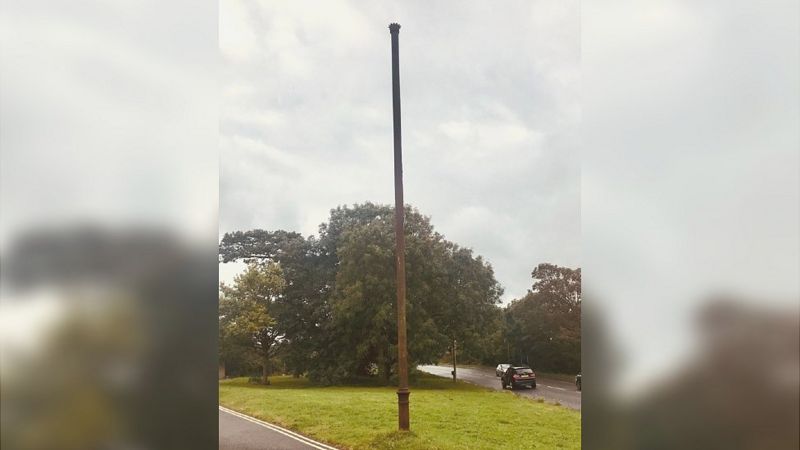 Somerset's Victorian 'stink pipe' landmark cut down - BBC News