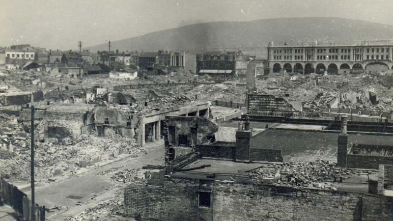 Swansea unveils digital Blitz archive for anniversary - BBC News