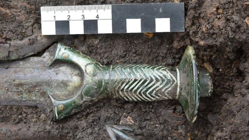 Dazzling ancient bronze sword found in Germany - BBC News