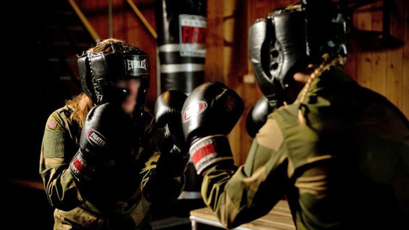 Meet the Hunter Troop: Norway's tough-as-nails female soldiers - BBC News