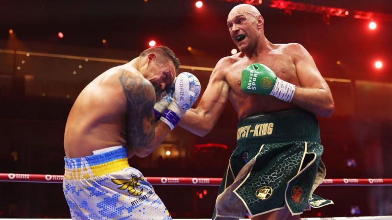 Fury vs Usyk: Usyk's epic victory over Fury in 10 pictures - BBC Sport