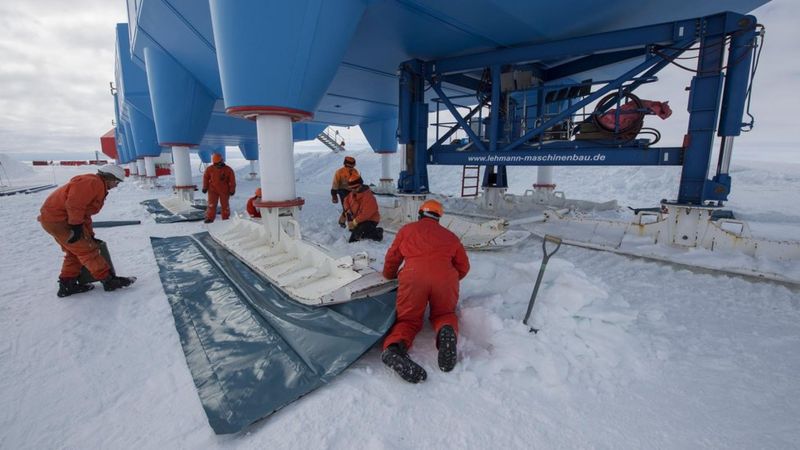 UK completes Antarctic Halley base relocation - BBC News