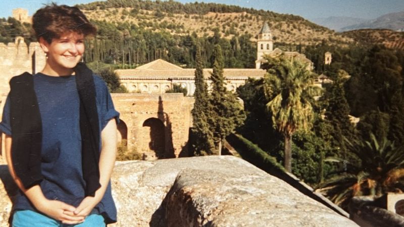 Joanna Parrish: Respects paid to British student 33 years after murder ...