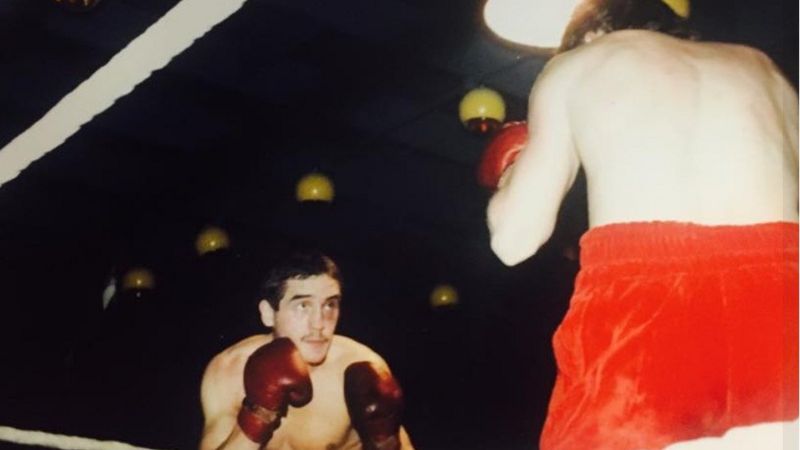 Boxers at greater risk of early onset dementia, study finds - BBC News