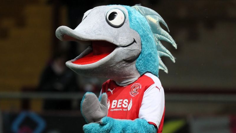 Say 'hi' to Crusty the Pie - Wigan's new mascot - BBC Newsround