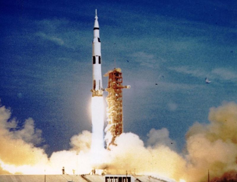 Nasa's new 'megarocket' set for critical tests - BBC News