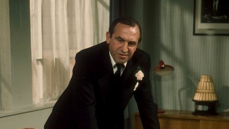 John Stonehouse: Bizarre tale of the MP who faked his own death - BBC News