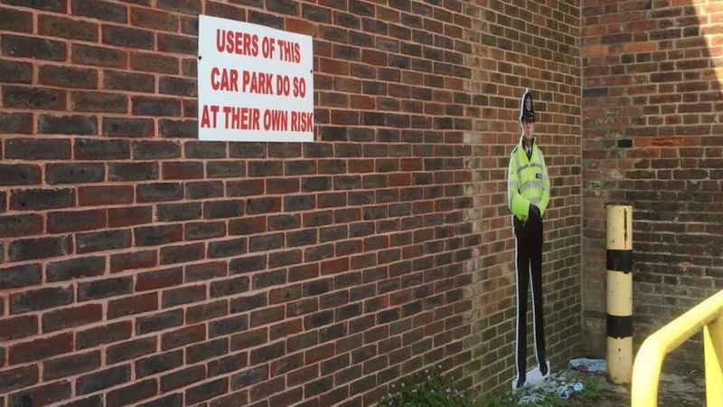 Chelmsford Prison cardboard cut-outs 'a bit silly' - BBC News
