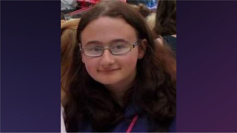 Rotherham murder probe: Police name woman found fatally injured in house - BBC News