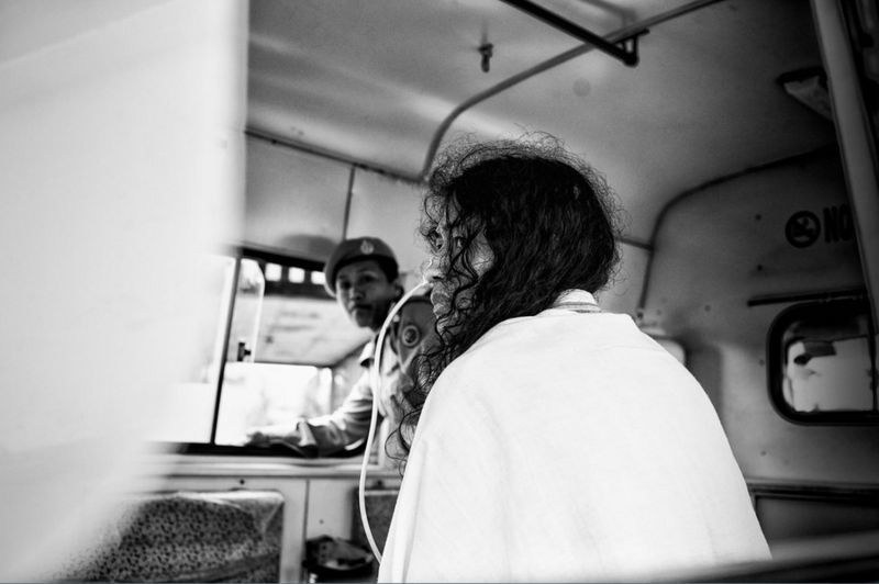 Irom Sharmila: World's longest hunger strike ends - BBC News