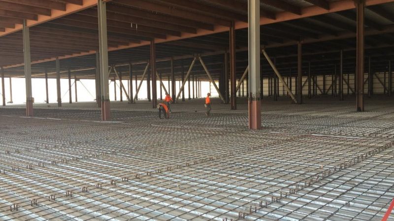 Inside Tesla's gigantic Gigafactory - BBC News