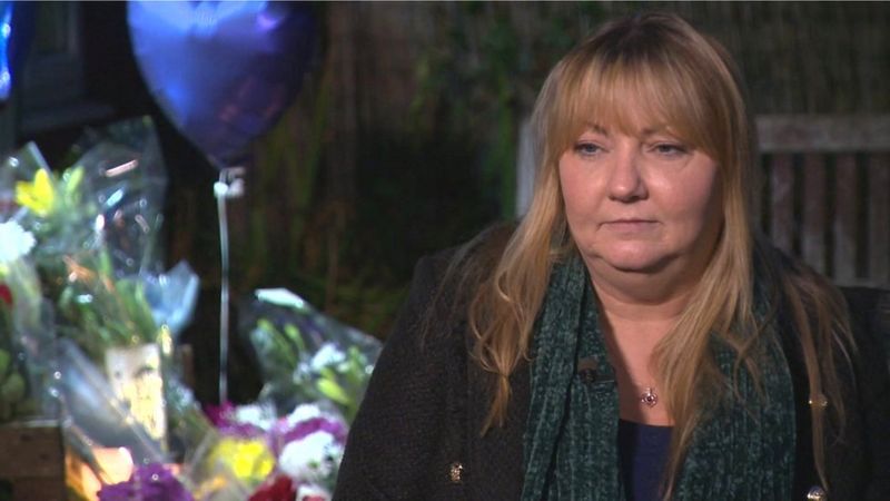 Kennie Carter death: Aunt's plea over stabbing of Stretford boy, 16 ...
