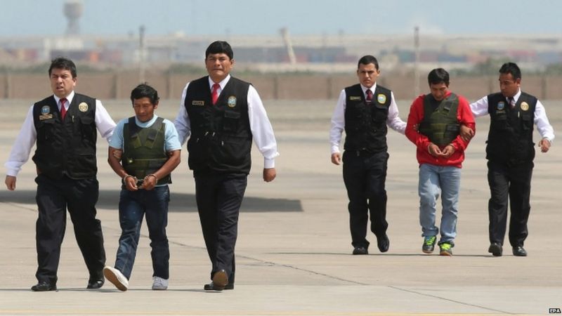 Two Shining Path fighters captured in Peru - BBC News