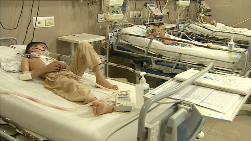 Why Pakistan is struggling to heal young heart patients - BBC News