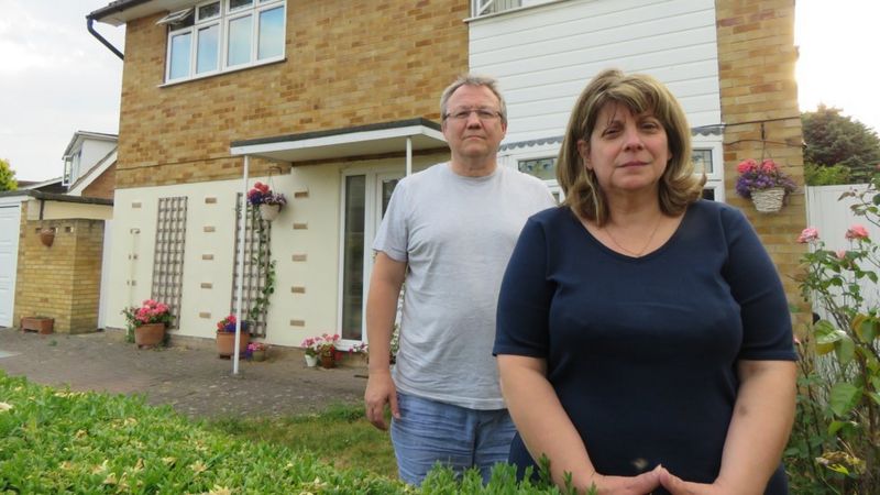 Mortgage misery: The homeowners facing repossession - BBC News