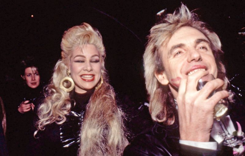 In pictures: Peter Stringfellow 'King of Clubs' - BBC News